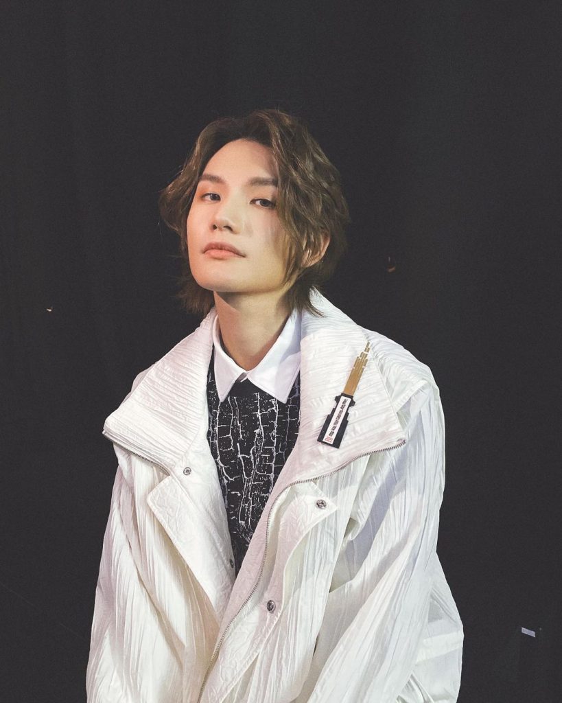 MIRROR Jeremy將Solo推出新歌丨細數「日系獨角獸花美男」李駿傑4個最吸粉的時尚單品 - men's uno Hong Kong