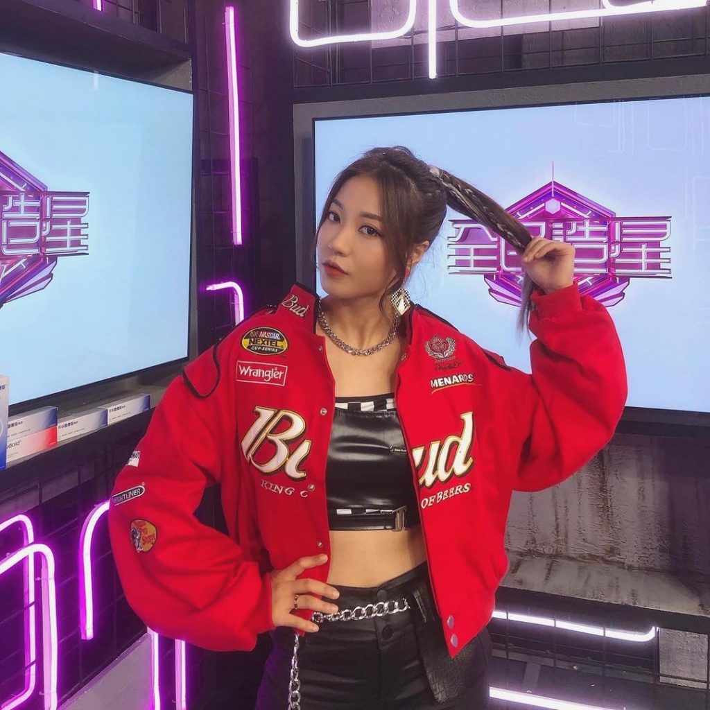 高EQ應對負評成女團COLLAR最驚喜成員｜芯駖Sumling將童年經歷轉化成動力 - men's uno Hong Kong