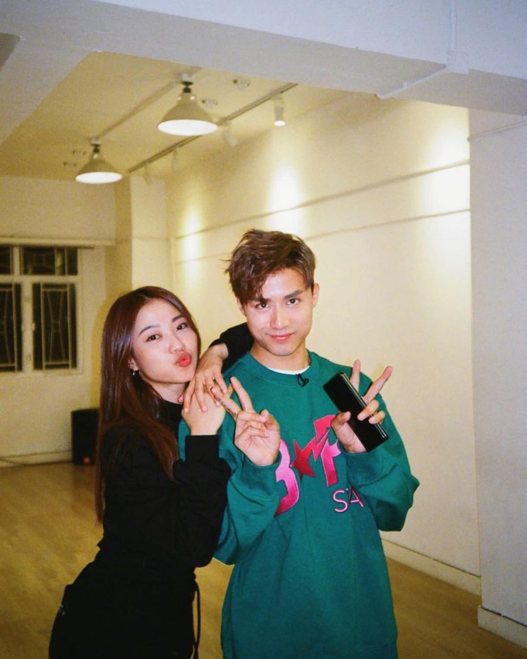 高EQ應對負評成女團COLLAR最驚喜成員｜芯駖Sumling將童年經歷轉化成動力 - men's uno Hong Kong